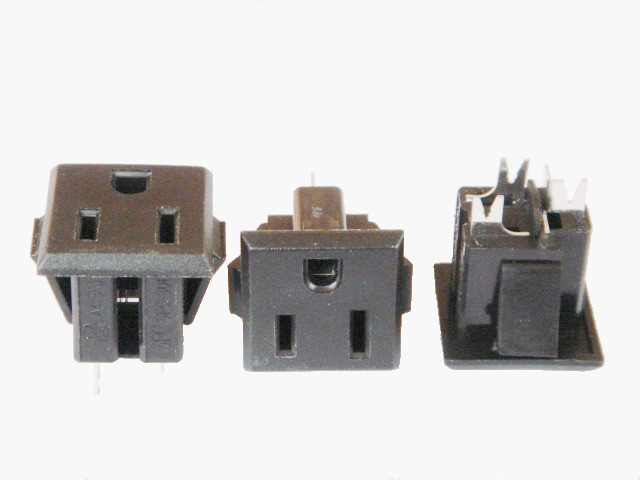 Plastic 3 Prong American Power Socket , Electrical Wall Outlet Standard ...