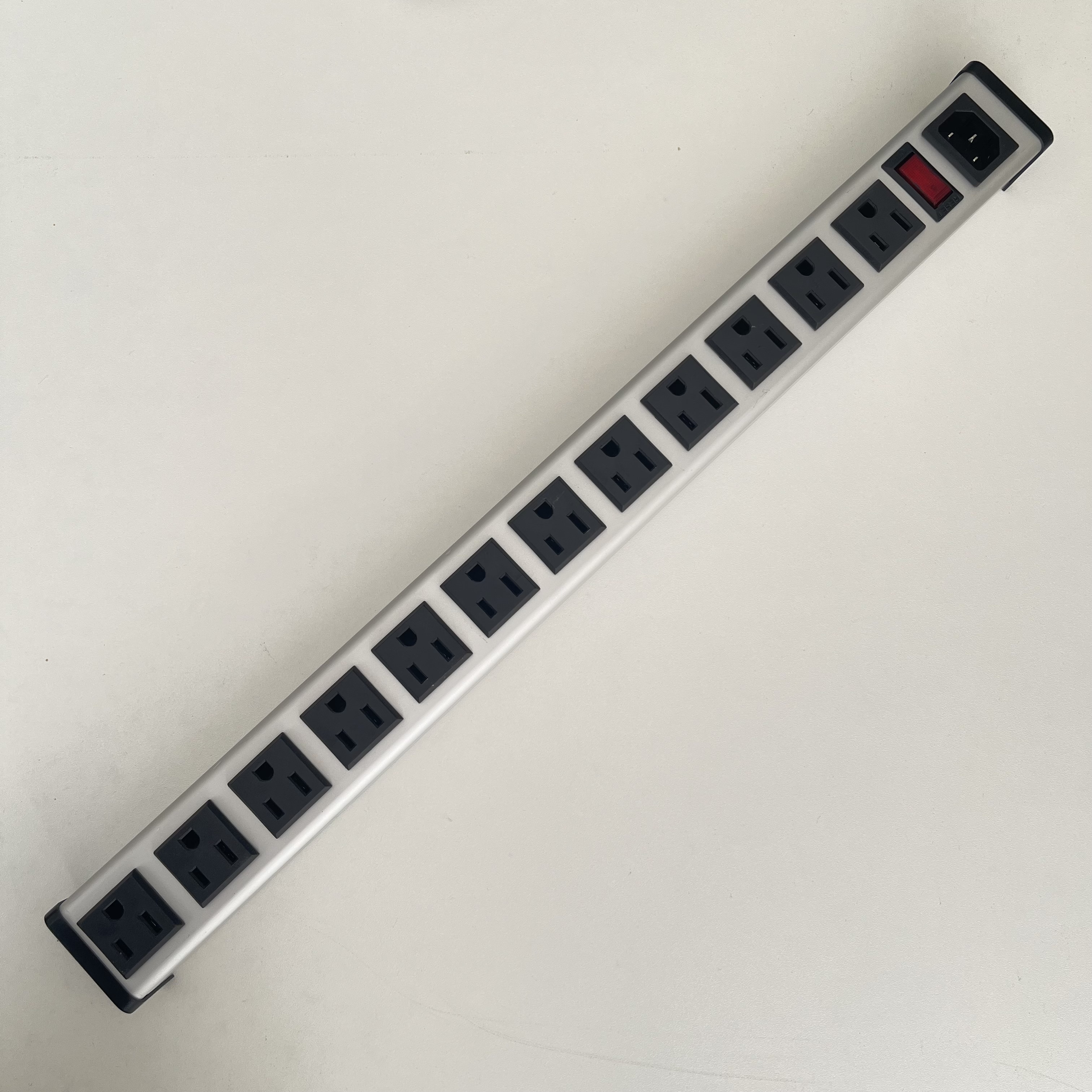 12 Way US Outlet Power Strip with IEC Input C14,Metal Power Bar with ...